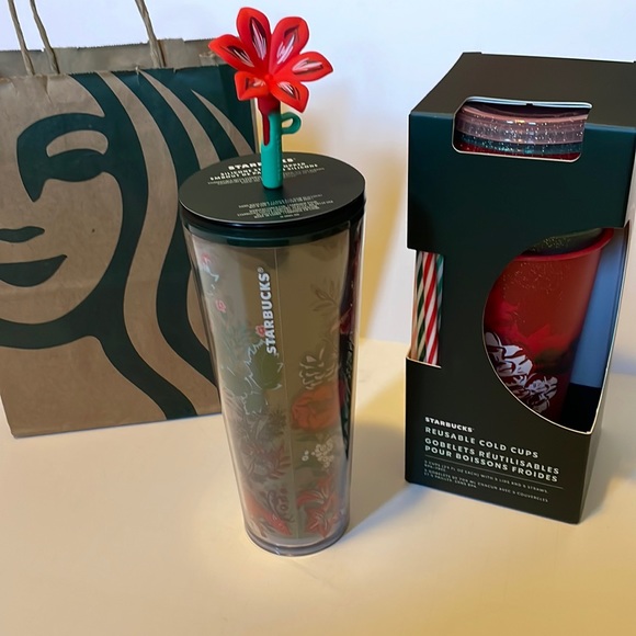 Starbucks | Kitchen | New Starbucks Berry Corsage Topper Cold Cup ...
